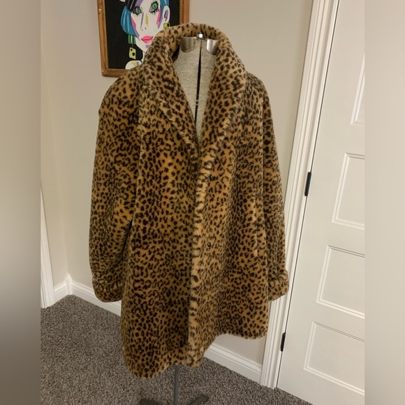 American Signature | Jackets & Coats | Vintage American Signature Faux ...